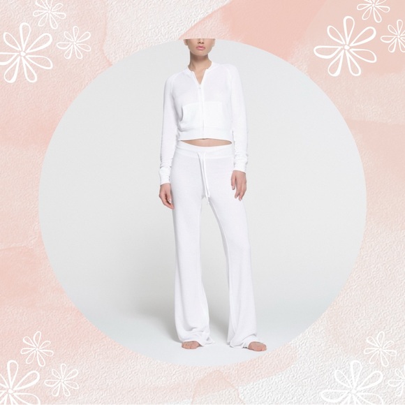 SKIMS | Other | Skims Modal French Terry Shrunken Zip Up Flare Pant Set ...